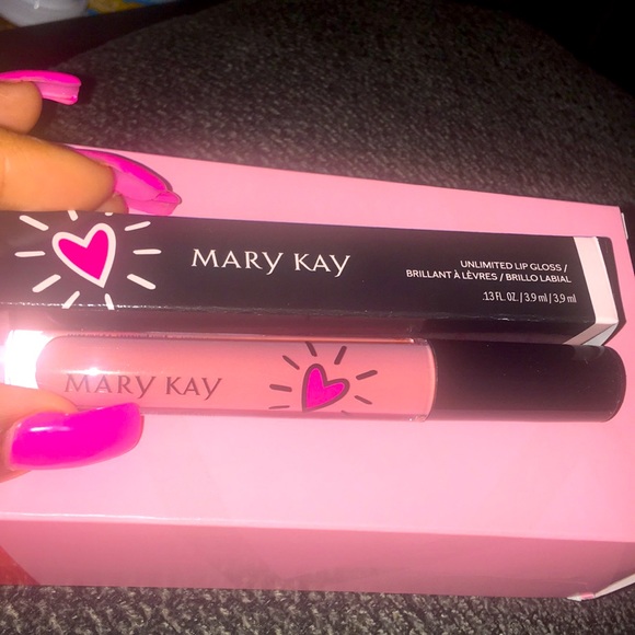 Mary Kay | Makeup | Mary Kay New Unlimited Lip Gloss Confident Pink ...